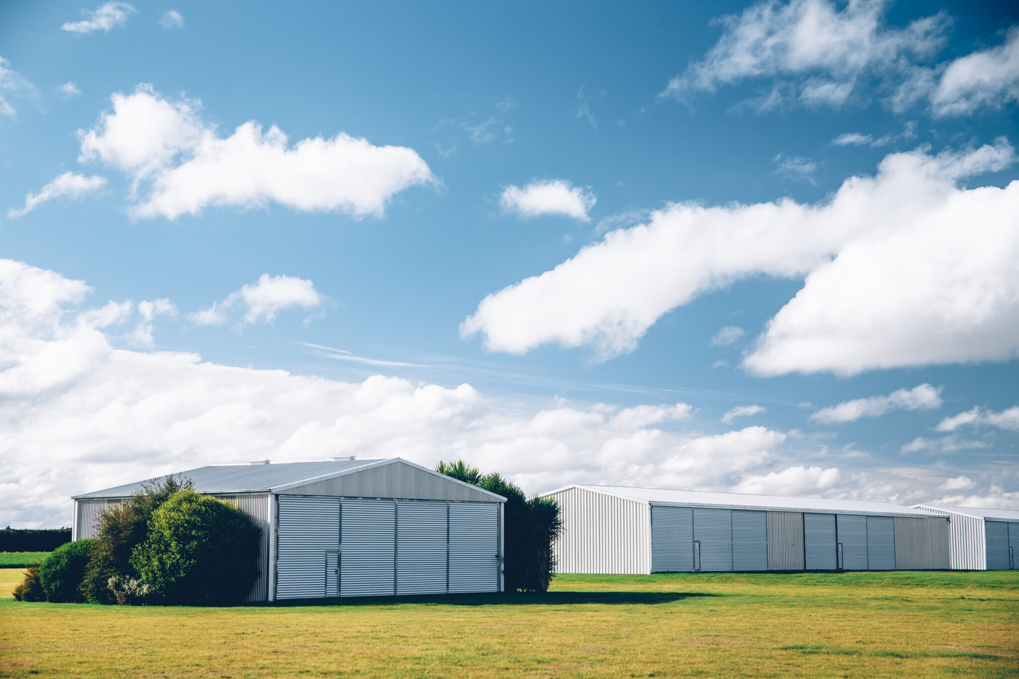 METAL BUILDING SYSTEMS VS CONCRETE BUILDING SYSTEMS: A COMPREHENSIVE ...