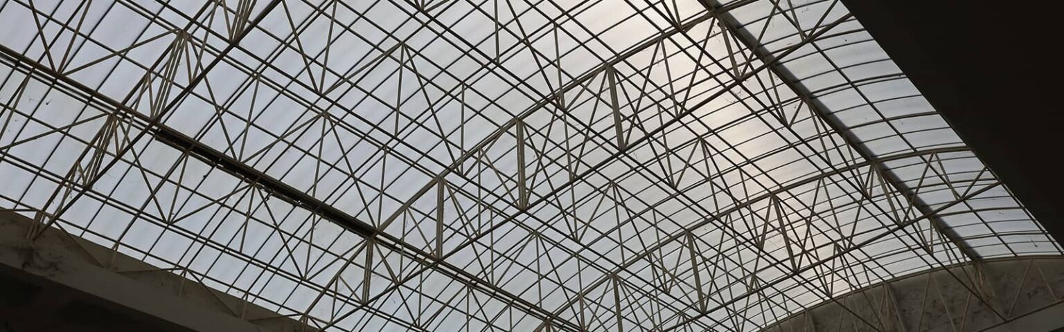 Red Iron Vs Tube Steel: Advantages & Benefits For Steel Buildings