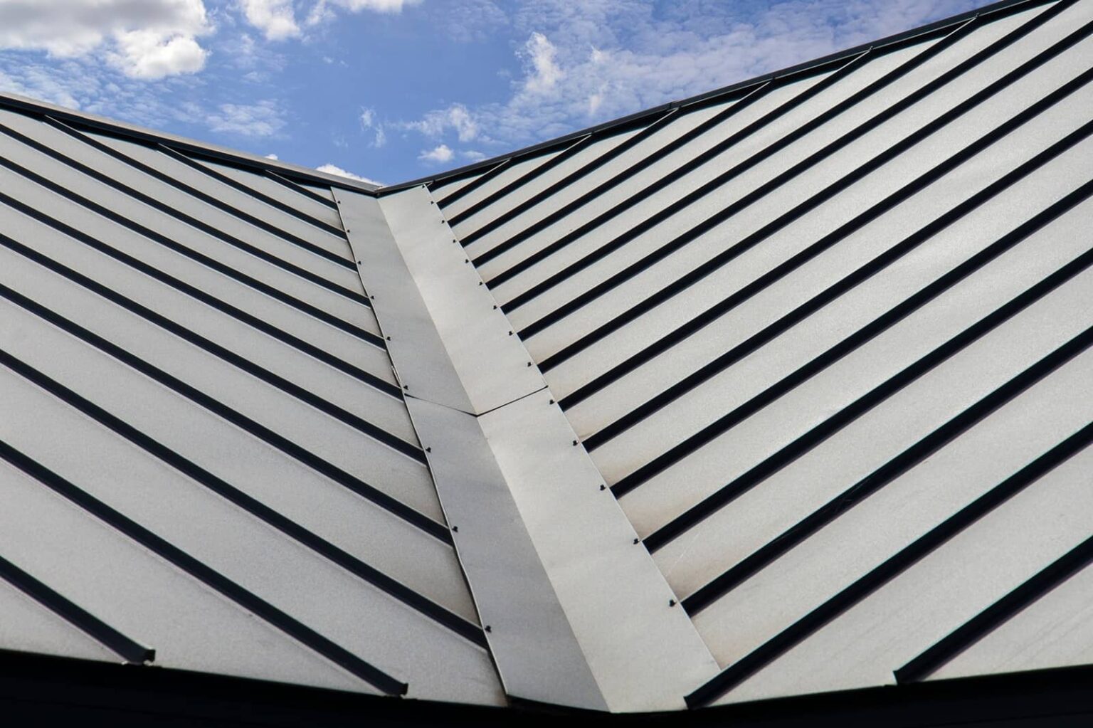 How To Create A Passive Solar Metal Building: Tips For Off Grid Living